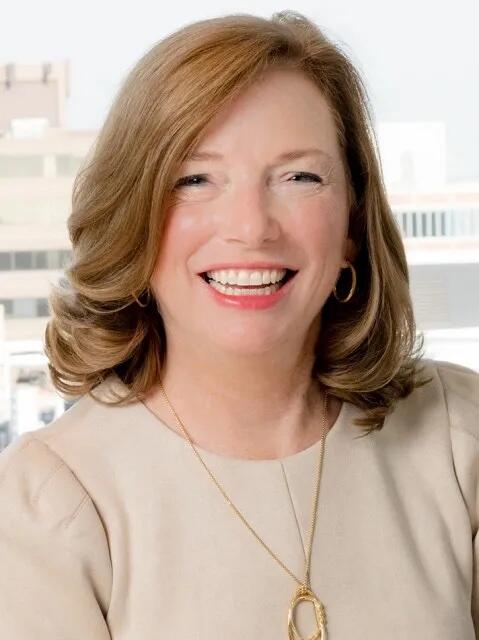 The Race to Decarbonize Series