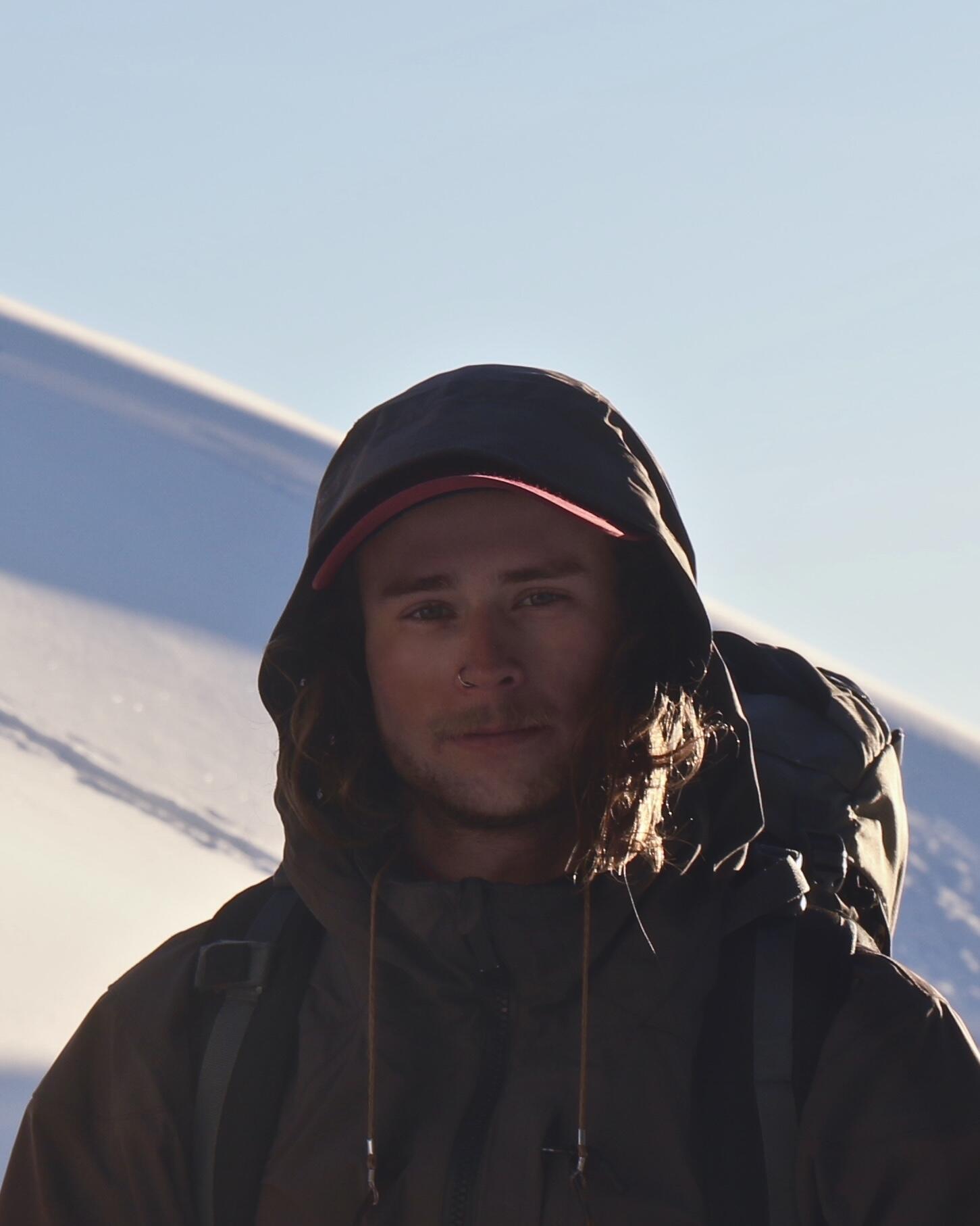 The Spearhead Traverse - Told by John Leslie and Jack Dobson