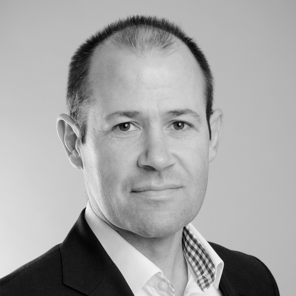 THE HYPER-CONNECTED STORE FOR NEXT-GENERATION RETAILING