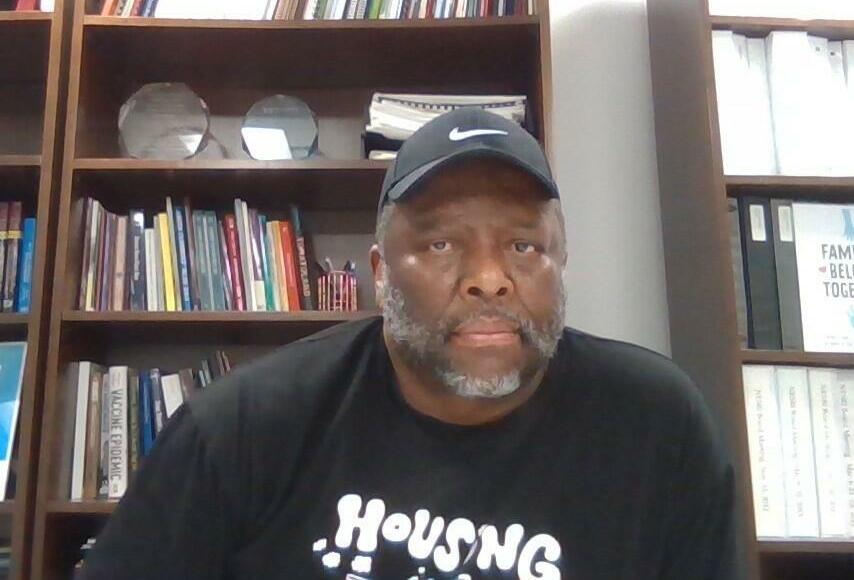 ONLINE | Navigating NYC's 'Migrant Crisis'