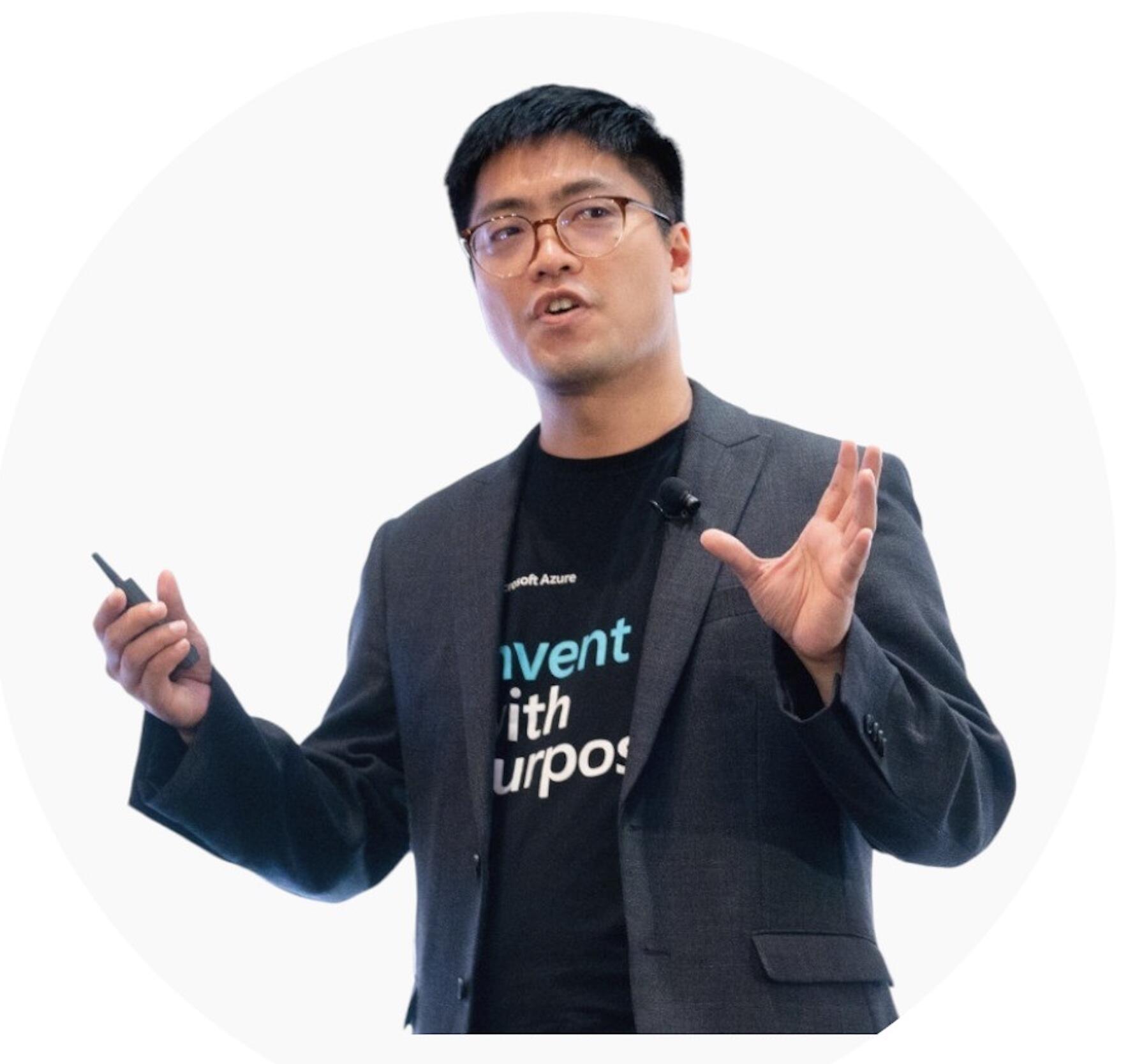 Is Your Data platform AI Ready? Unleash the power of AI-enabled Analytics Solutions for Enterprises