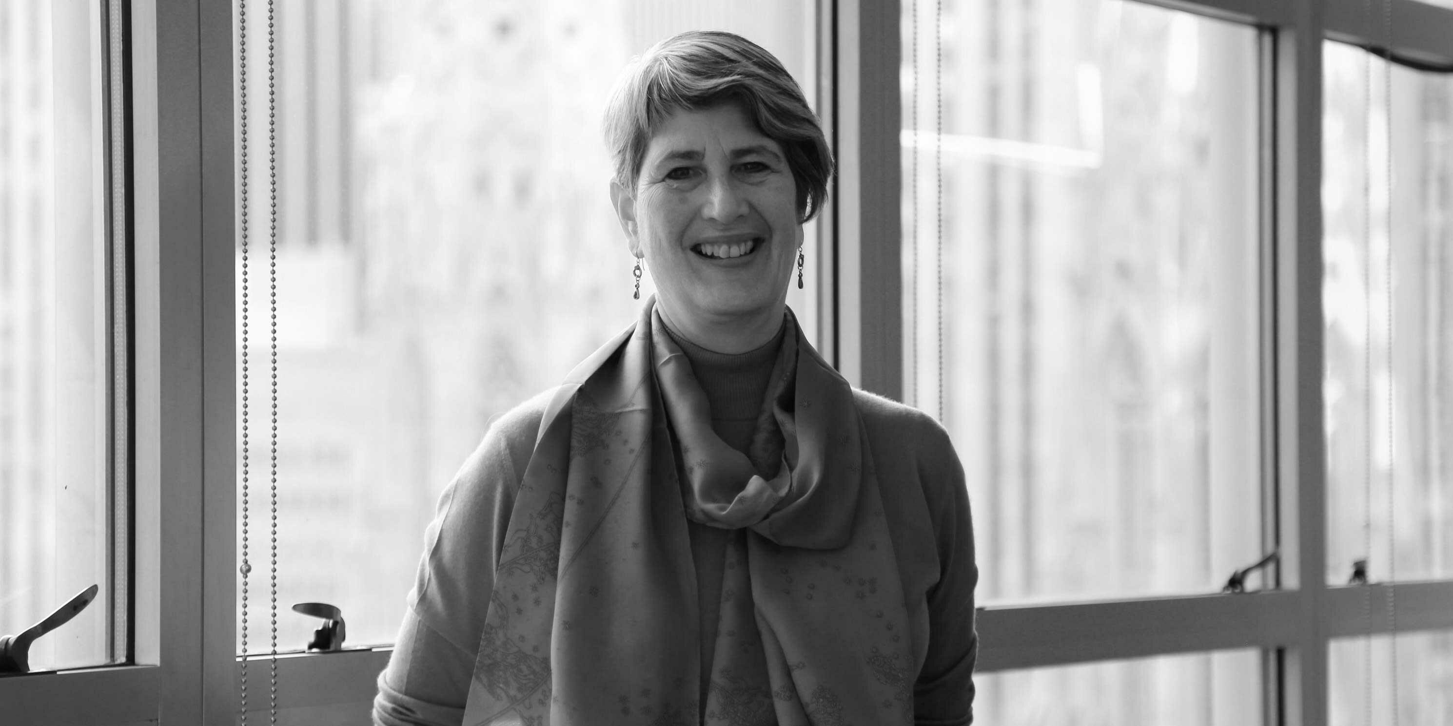 At the Parsons Table: Paul Goldberger with Elizabeth Goldstein and ...